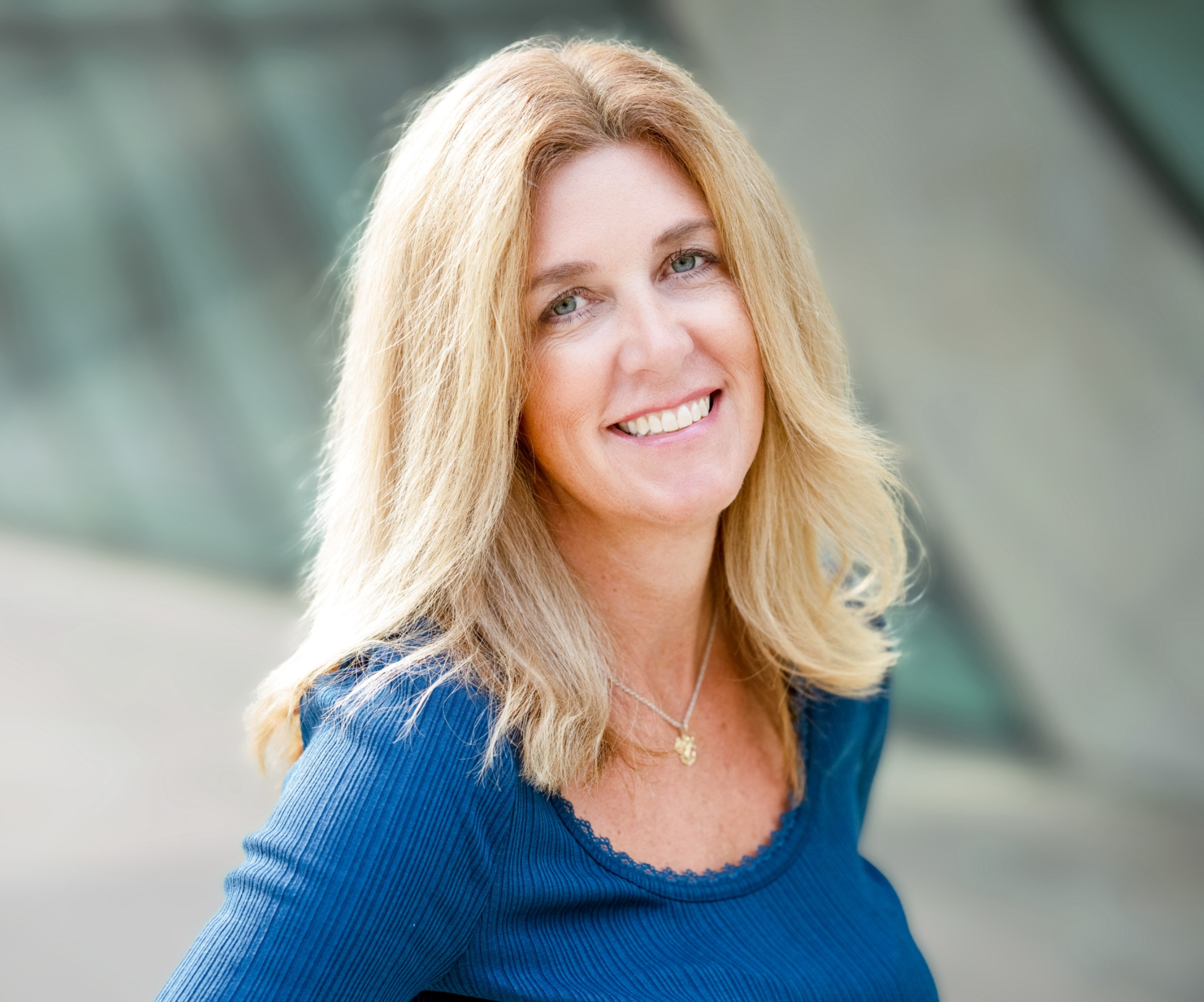 Trish Cowley Personal Real Estate Corporation : Royal LePage Elite West ...